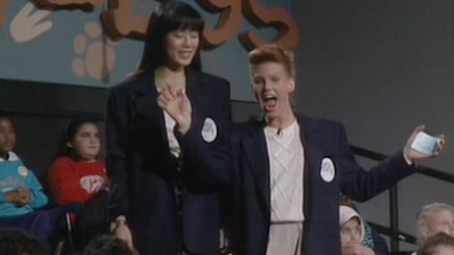 Watch Wild Guess S02:E06 - Koalas vs. Kangaroos - Free TV Shows | Tubi