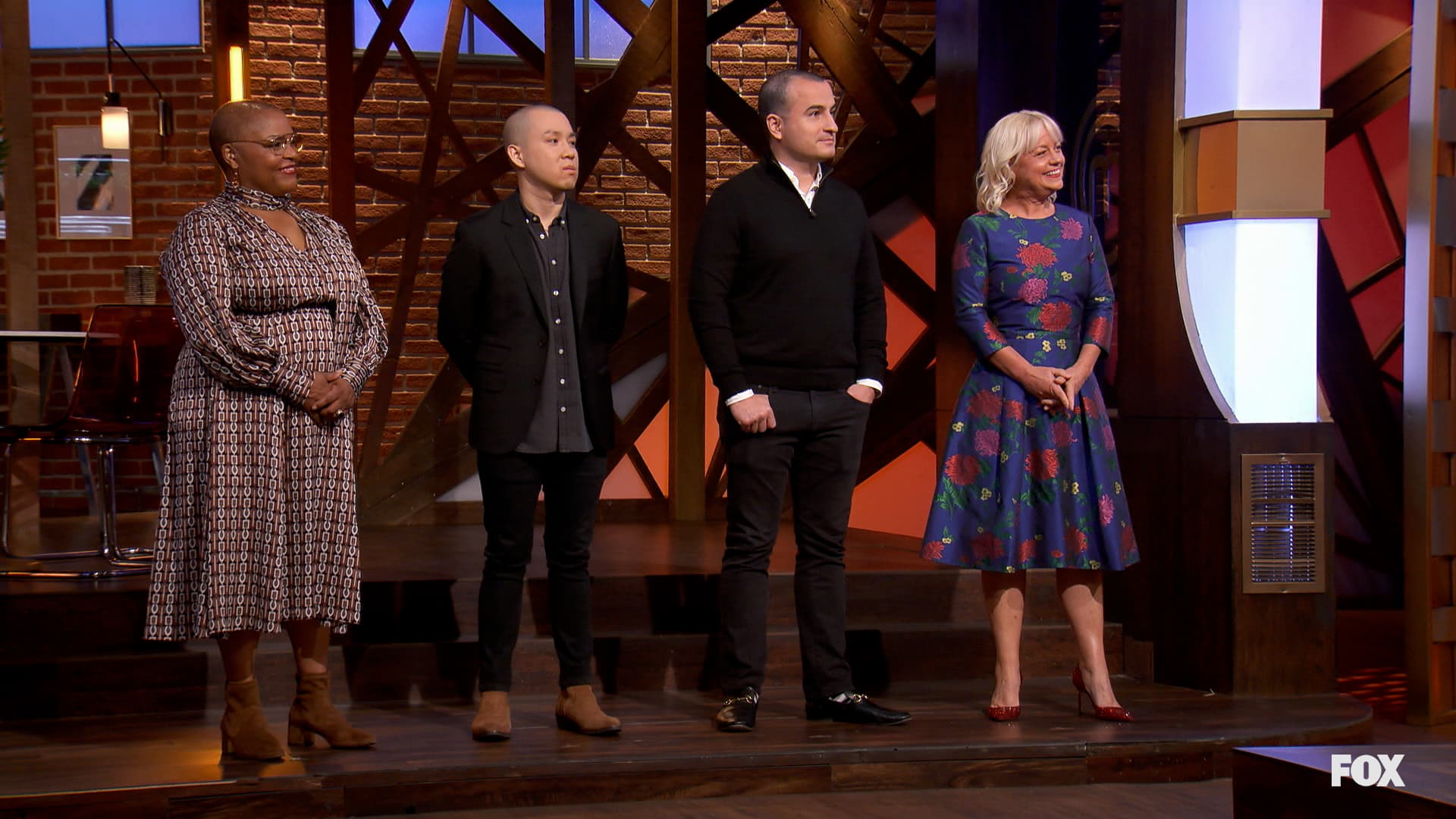 Watch MasterChef S11:E13 - Legends Dinner - Free TV Shows | Tubi