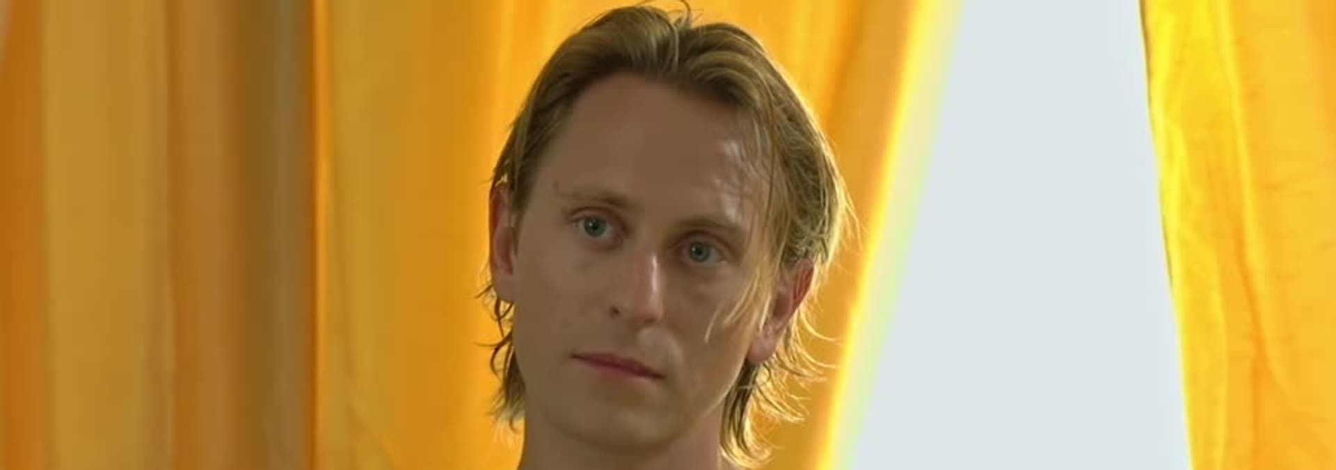 Watch The Bay S06:E06 - Invaders - Free TV Shows | Tubi