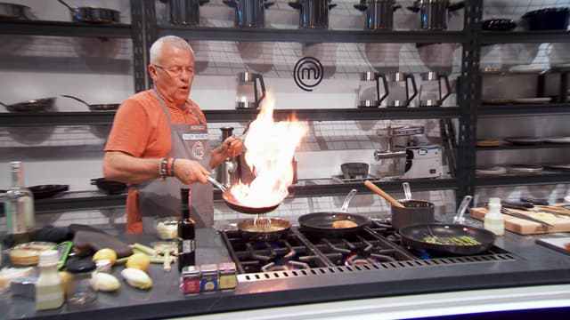 Watch MasterChef: Dynamic Duos Streaming Online | Tubi Free TV