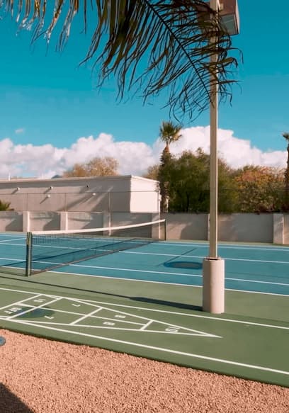 Watch Staycation S01:E05 - Sizzling Scottsdale - Free TV Shows | Tubi