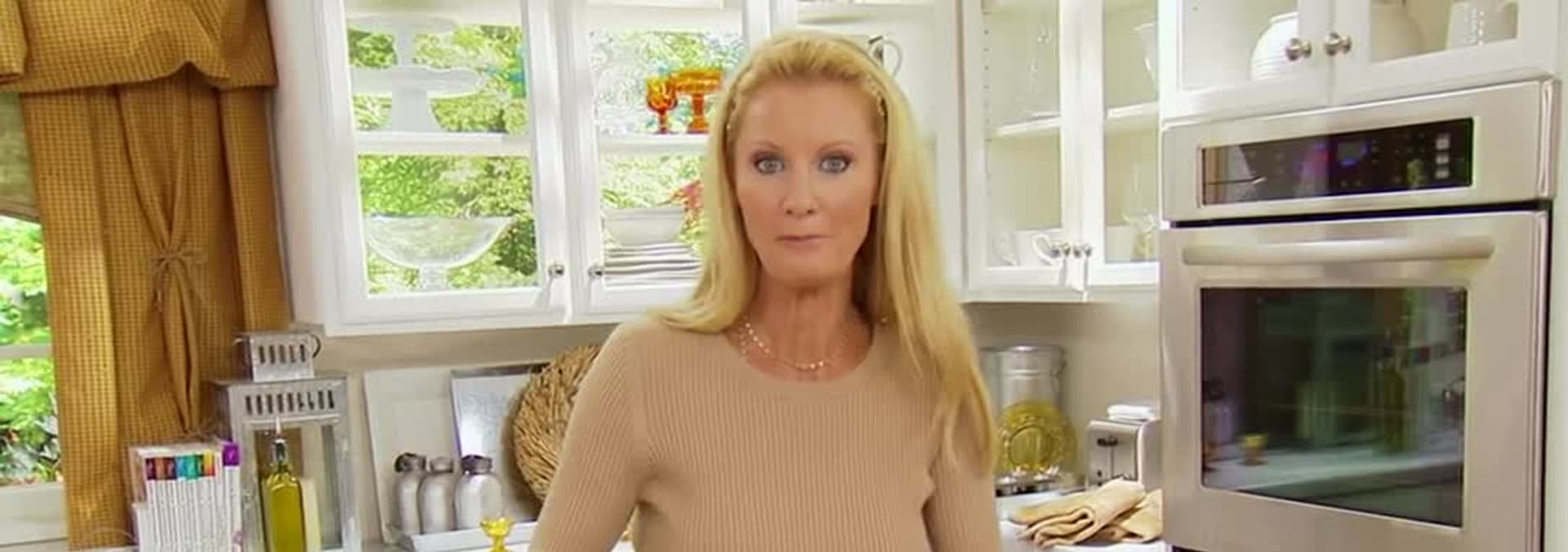 Watch Semi-Homemade Cooking With Sandra Lee S14:E04 - Rustic Comfort ...