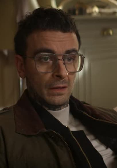 Watch Brassic S05:E03 - Hans - Free TV Shows | Tubi