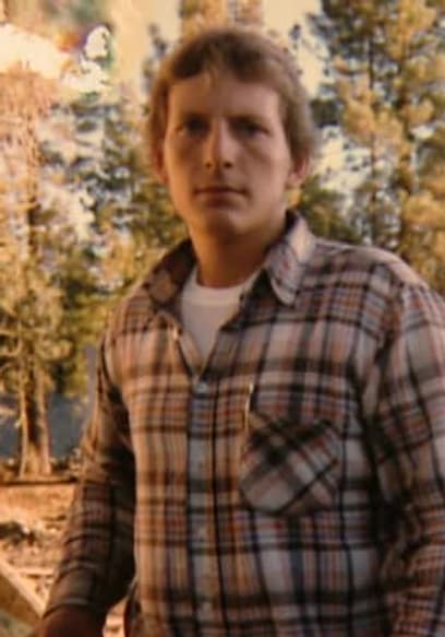 Watch Mugshots S02:E12 - Robert Silveria: 3rd Rail Man - Free TV Shows ...