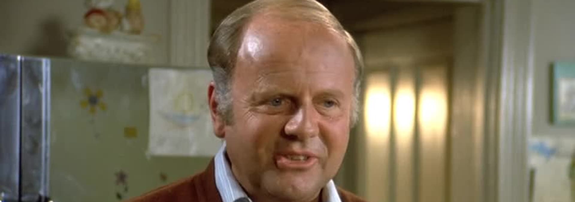 Watch Eight Is Enough S01:E09 - The Gipper Caper - Free TV Shows | Tubi