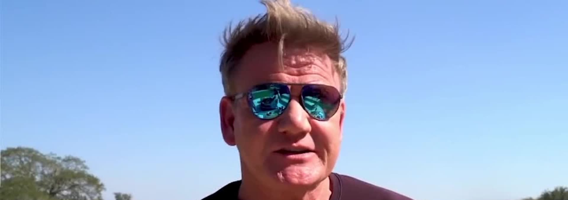 Watch The Uncle Roger Show S03:E07 - Very Good Steak - Free TV Shows | Tubi