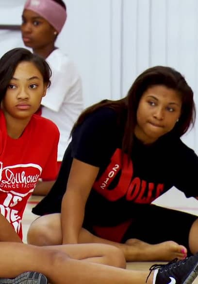 Watch Bring It! S01:E01 - You Better Bring It! - Free TV Shows | Tubi