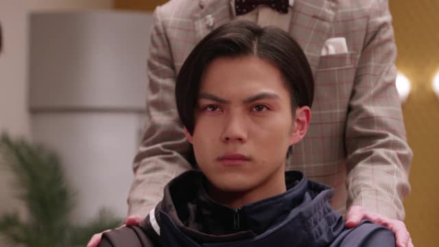 Watch Kamen Rider Geats S01:E23 - Divergence T: Now, for the Sake of My Favorite! - Free TV ...