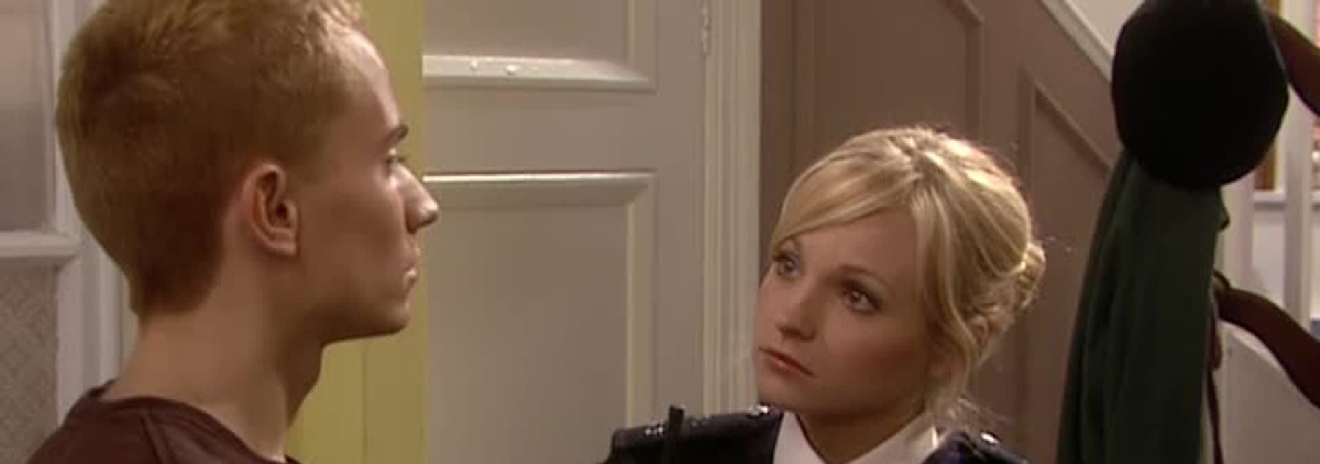 Watch My Family S08:E02 - Let's Not Be Heisty - Free TV Shows | Tubi