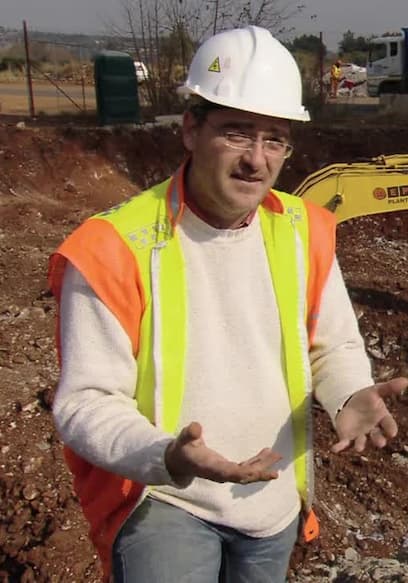 Watch Mega Builders S05:E07 - The Fast Track - Free TV Shows | Tubi