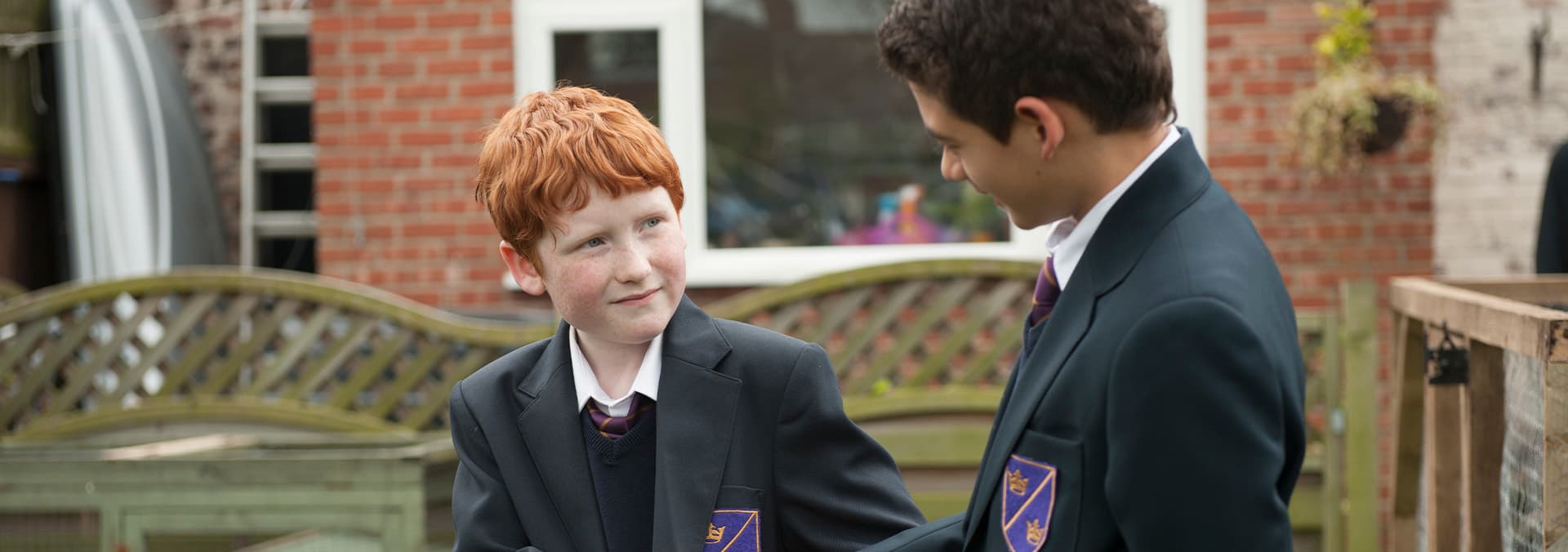 Watch Stepping Up S01:E05 - Tale of Two Cities - Free TV Shows | Tubi