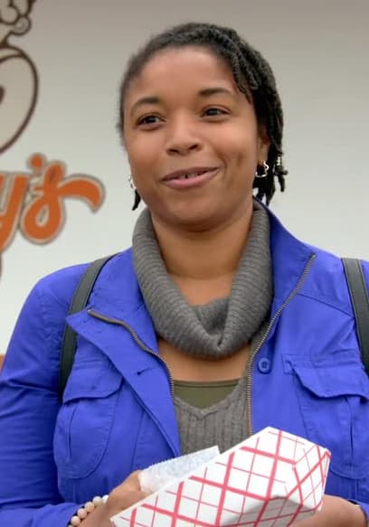 Watch Buddy vs. Duff S01:E05 - Donuts and Magic - Free TV Shows | Tubi