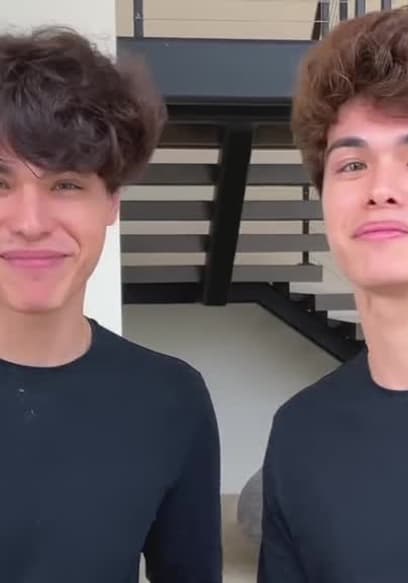 Watch Stokes Twins S08:E15 - Busting Summer Life Hacks / Sneaking Giant ...