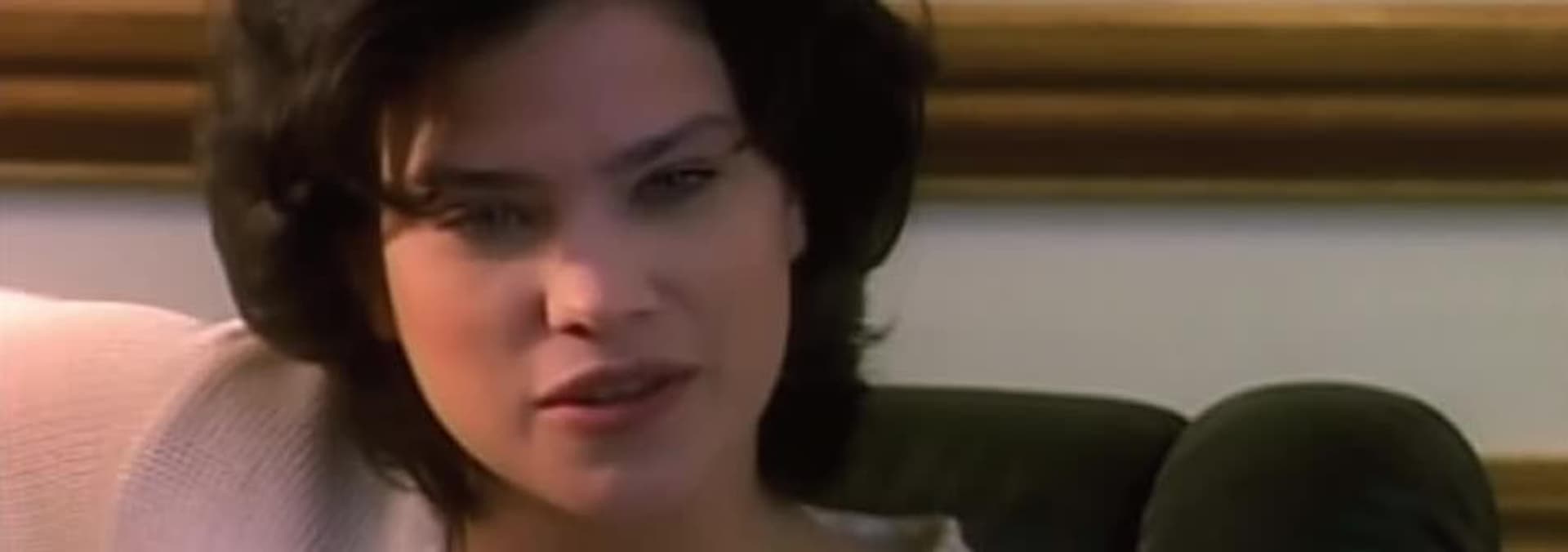 Watch Red Shoe Diaries S03:E10 - The Psychiatrist - Free TV Shows | Tubi