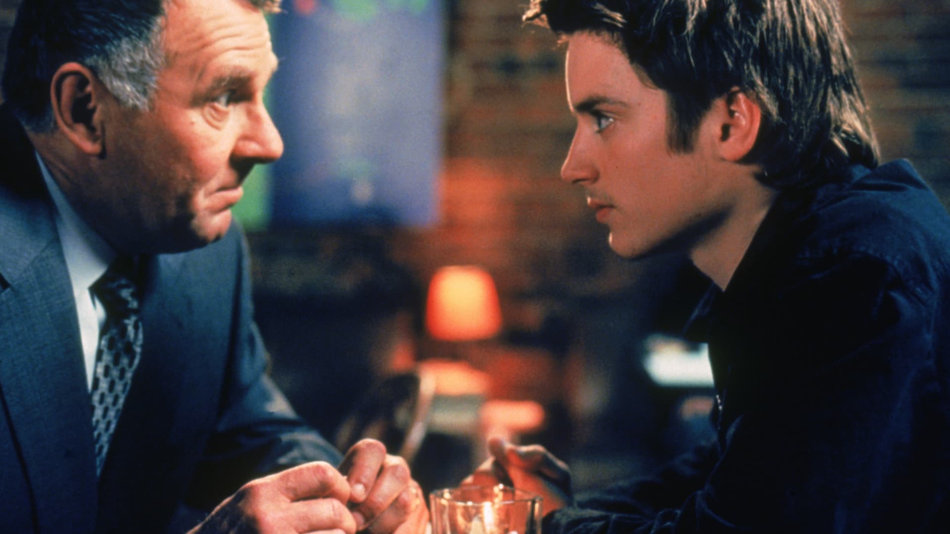 Watch Chain of Fools (2000) - Free Movies | Tubi