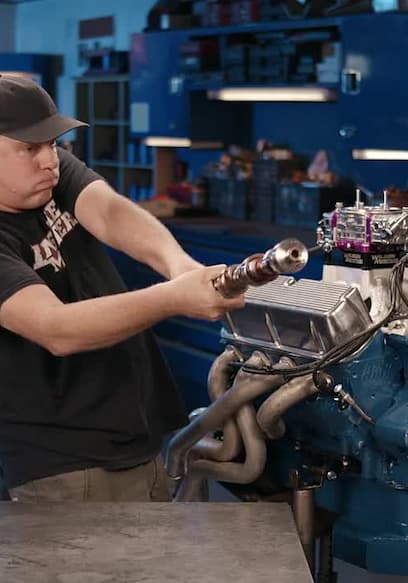 Watch Engine Masters S07:E17 - Single Pattern vs. Split - Free TV Shows ...
