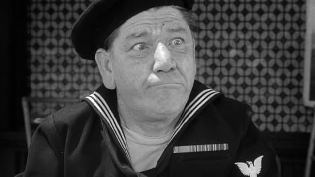 Watch The Three Stooges+ Comedy Gold Standard S04:E26 - Love at First ...