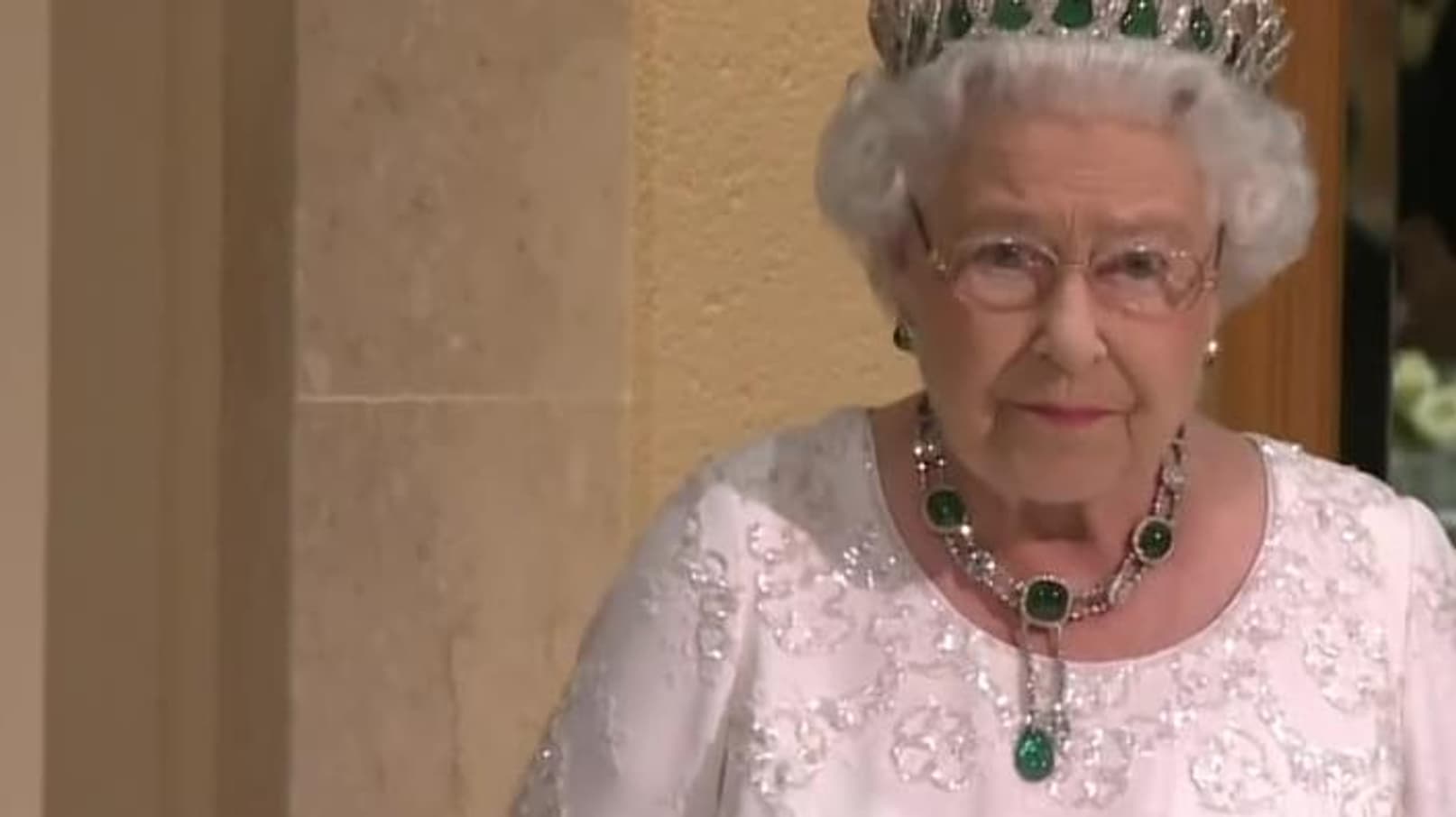 Watch Honouring Her Majesty: A Tribute to Queen Elizab - Free Movies | Tubi