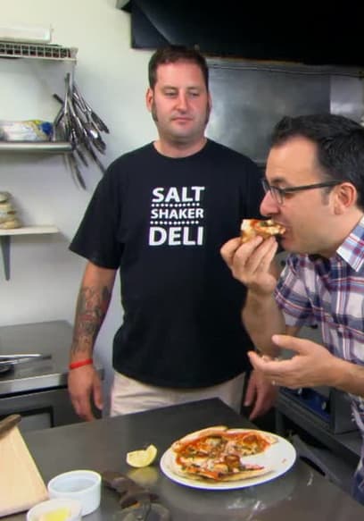 Watch You Gotta Eat Here! S03:E11 - Art-Is-in Bakery, Sloppy Hogs Roed ...