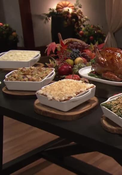 Watch Ultimate Thanksgiving Challenge S01:E01 - Called 'Classics' for a ...