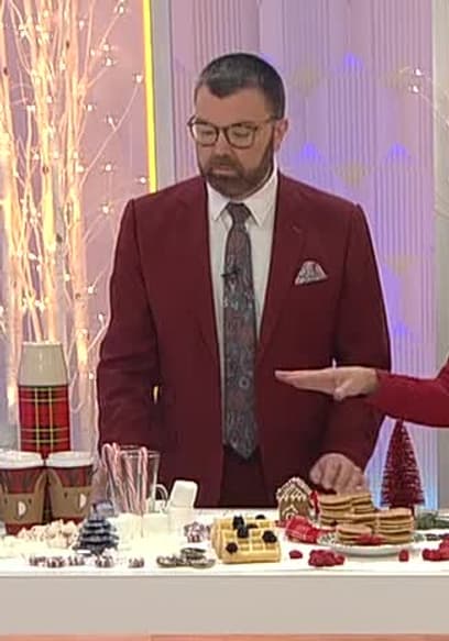 Watch The Jason Show S10:E66 - Dessert Boards With Stephanie Hansen ...