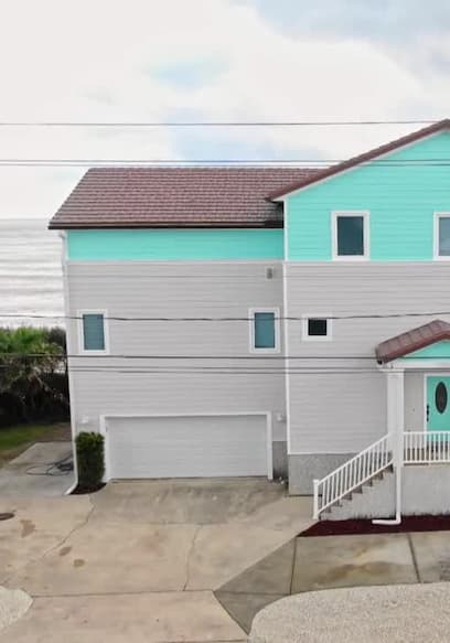 Watch Beach Hunters S05:E05 - St. Augustine Beach Home - Free TV Shows ...