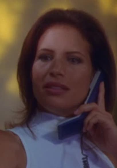 Watch V.I.P. S03:E01 - Survi-Val - Free TV Shows | Tubi