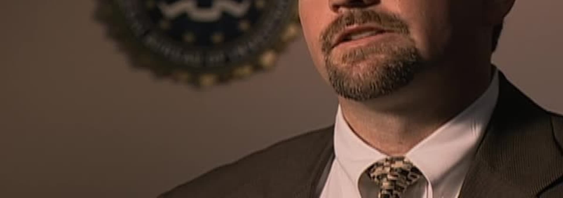 Watch Los archivos del FBI (Doblado) S03:E34 - La banda de First y ...