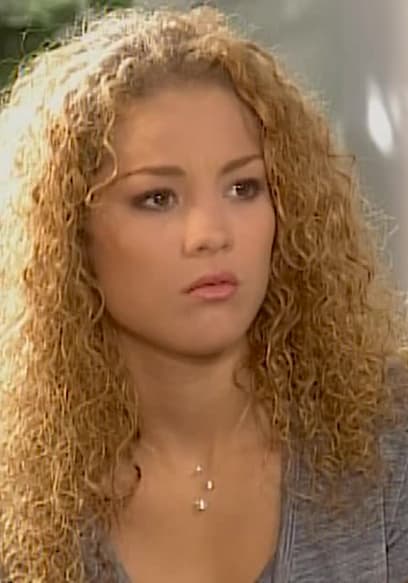 Watch Mujer secreta S01:E112 - Capítulo 112 - Free TV Shows | Tubi