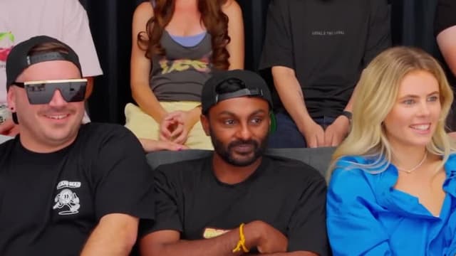 Watch YeahMad S03:E06 - Dad Jokes: Sam vs. Akila 2 - Free TV Shows | Tubi