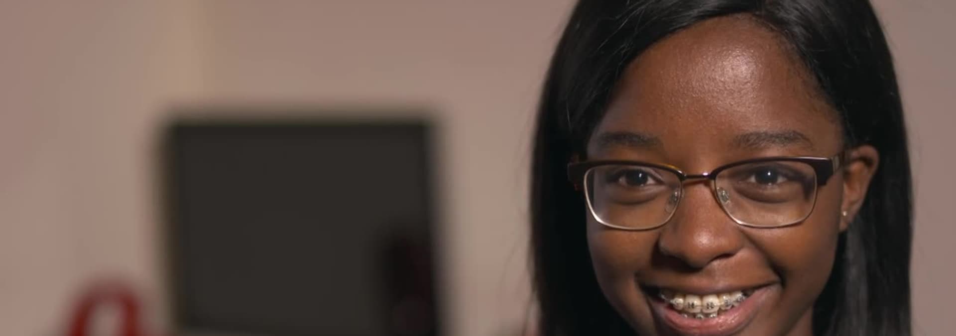 Watch Facing the Fire S02:E03 - Episode 3 - Free TV Shows | Tubi