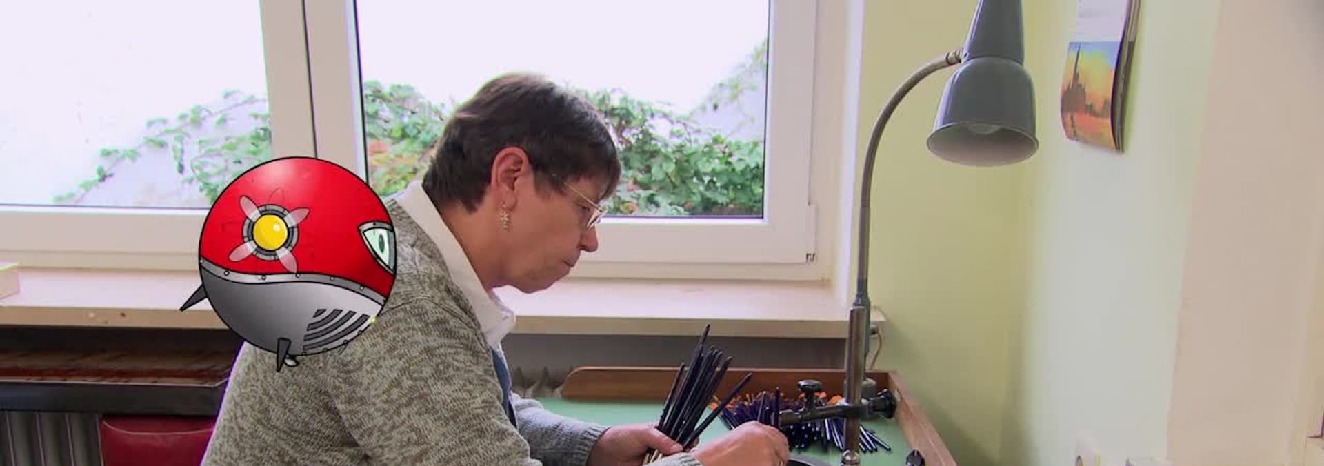 Watch Making Stuff S02:E212 - Art Brushes - Free TV Shows | Tubi