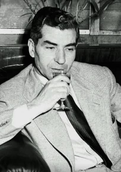 Watch Gangster Empire: Rise of the Mob S01:E06 - The Italian Mob and ...