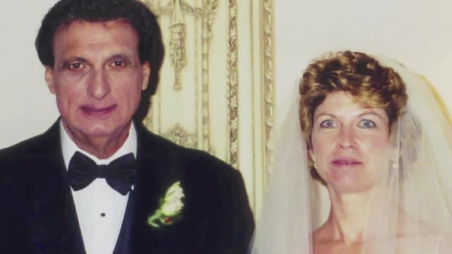 Watch Fatal Crimes S01:E24 - Drop Dead Gorgeous - Free TV Shows | Tubi