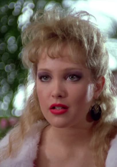 Watch MacGyver S04:E13 - Runners - Free TV Shows | Tubi