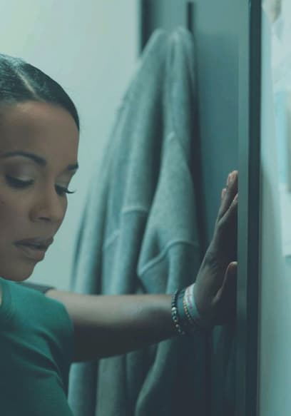Watch Cocaine Sisters S01:E01 - All That Glitters - Free TV Shows | Tubi