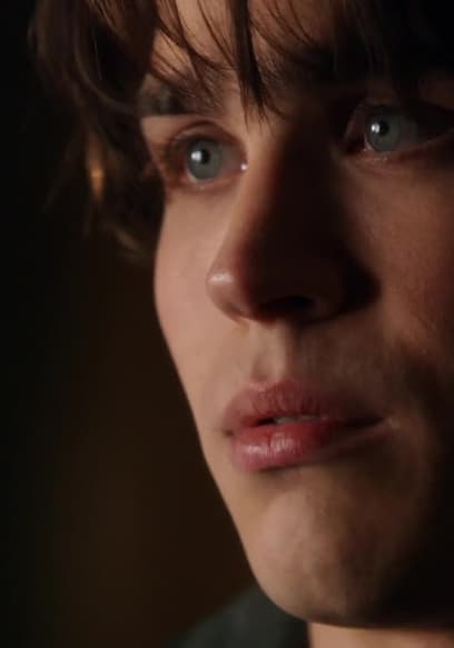 Watch V S01:E05 - Welcome to the War - Free TV Shows | Tubi