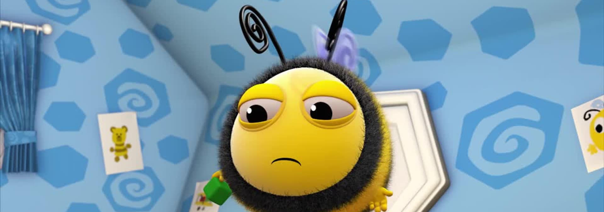 Watch The Hive S01:E05 - Buzzbee's Lullaby / Loyal Bee / A Windy Day ...