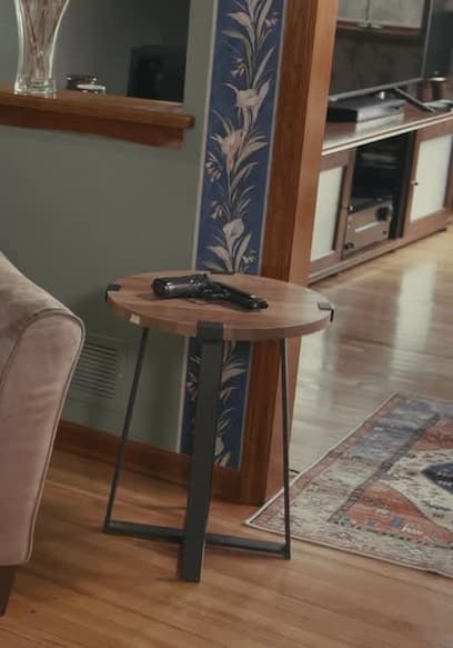 Watch Paper: Rise to the Top S01:E05 - Infiltrated - Free TV Shows | Tubi