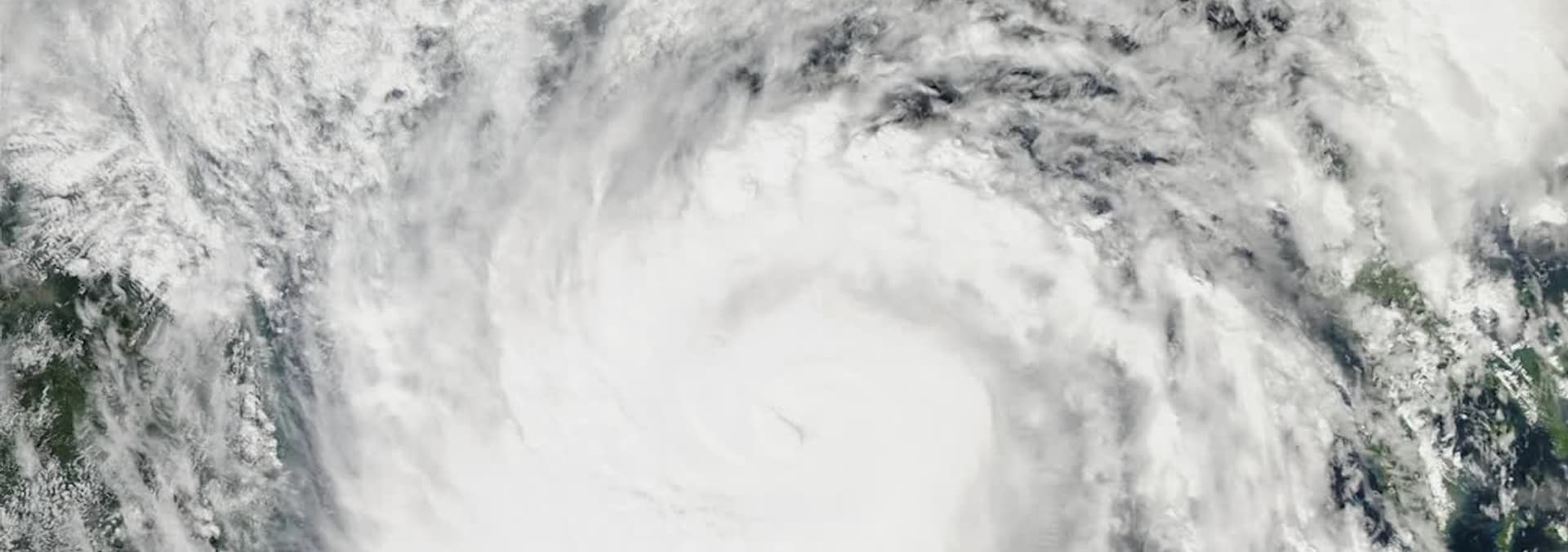 Watch Top 100 Weather Moments S01:E05 - #20-1 - Free TV Shows | Tubi