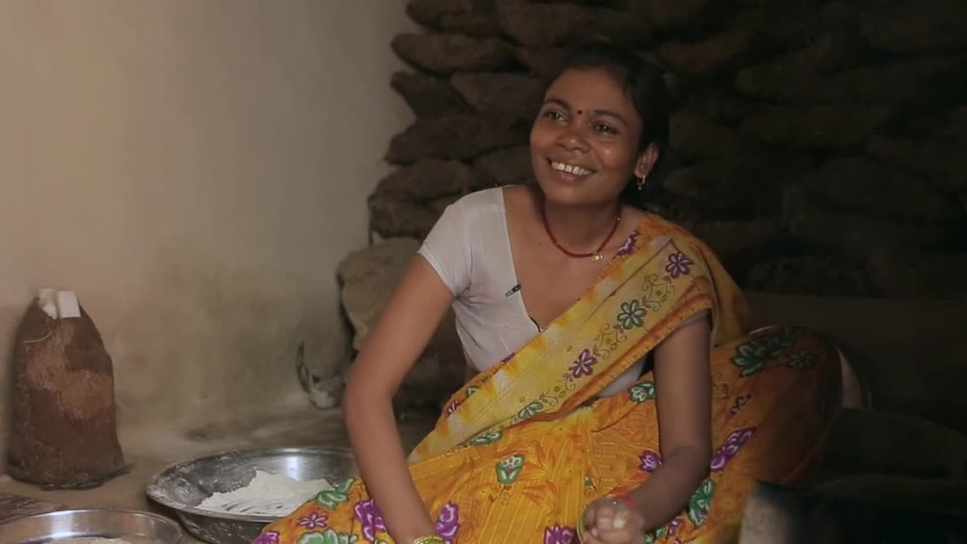 Watch Writing With Fire (2021) - Free Movies | Tubi