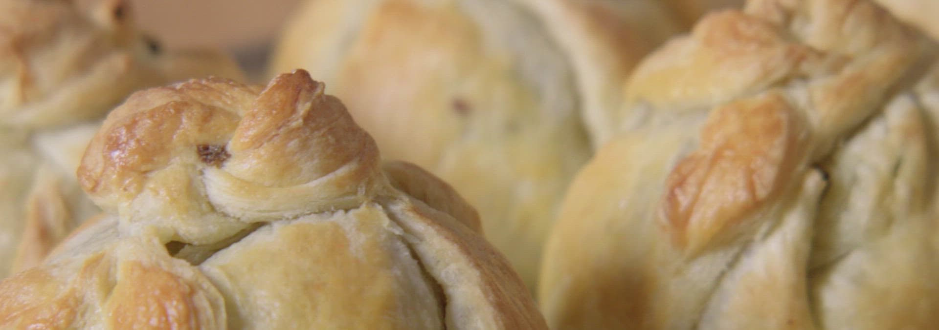 Watch Global Soul Kitchen S01:E07 - Meatloaf Wellington With Sorghum ...