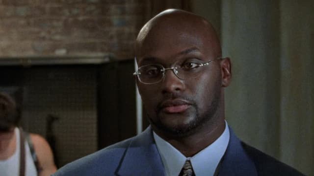 Watch New York Undercover S04:E01 - Change, Change, Change - Free TV ...
