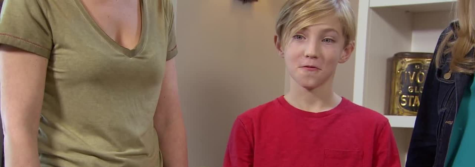 Watch Best Cake Wins S01:E02 - 7 Layer Green Dream - Free TV Shows | Tubi