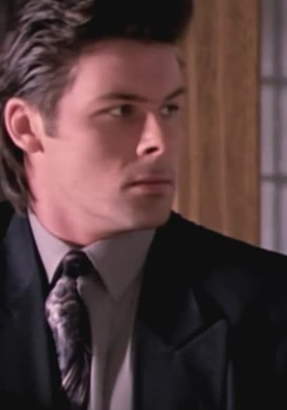 Watch Highlander S01:E09 - The Sea Witch - Free TV Shows | Tubi