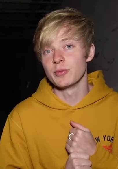 Watch Sam and Colby S04:E09 - The Hospital of Nuns - Free TV Shows | Tubi
