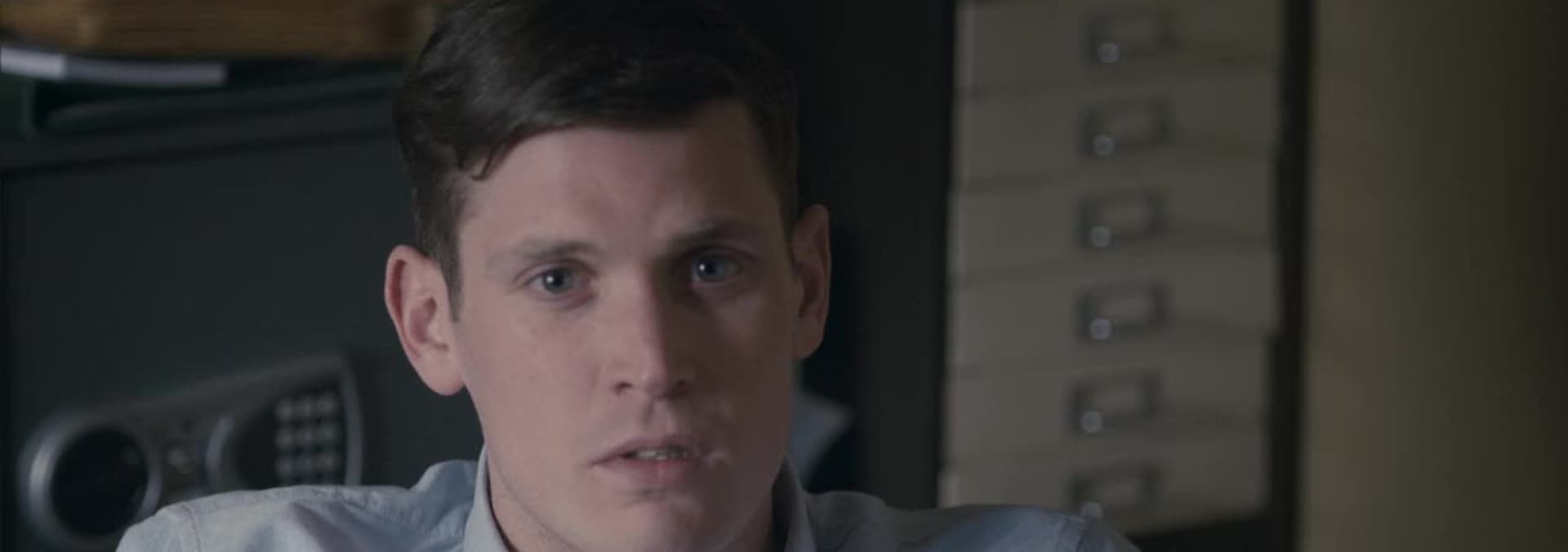 Watch Glue S01:E04 - Tina/Dominic - Free TV Shows | Tubi