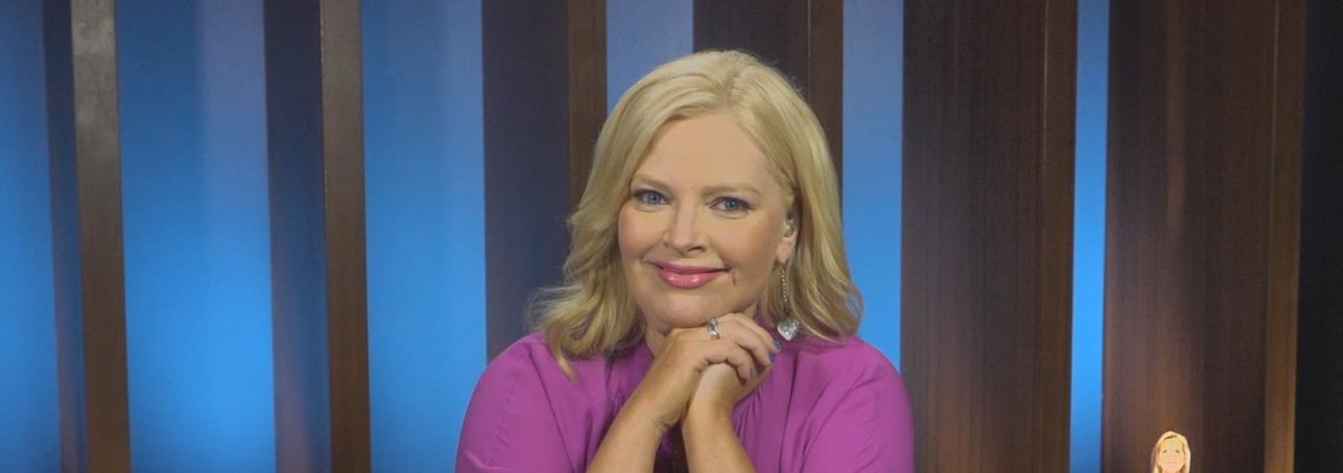 Watch 25 Words or Less S02:E67 - Melissa Peterman Comes in With a Bang ...