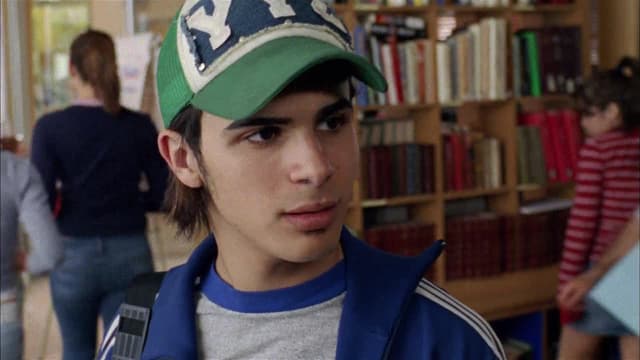 Watch Degrassi: The Next Generation S04:E63 - Mercy Street - Free TV ...