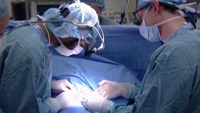 Watch The Surgeons S01:E07 - Dr. Gopal Bhatnagar - Free TV Shows | Tubi